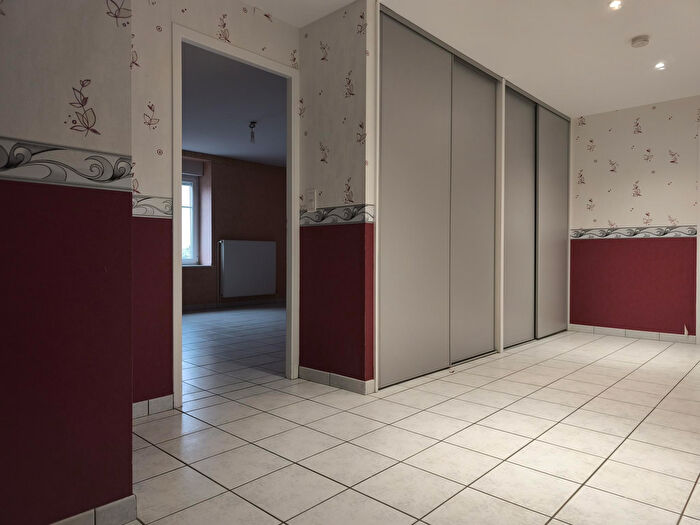 Appartement à louer - Harol - 4 pièces - 3 chambres