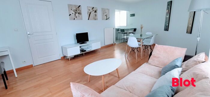 Appartement à louer - Quartiers Centre, Fougères, Sévigné - 3 pièces - 2 chambres