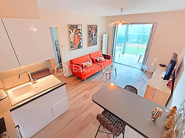 Appartement à vendre - Sanary-sur-Mer, La Poussarague - 2 pièces - 1 chambre