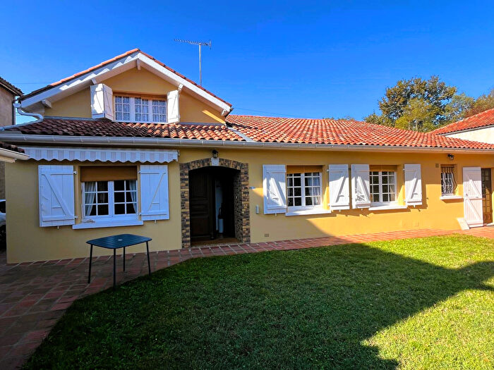 Maison 6 pièces à vendre à Plaisance
