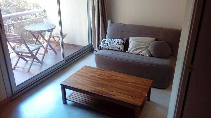 Centre Historique, Montpellier : Appartement 1 pièce à louer