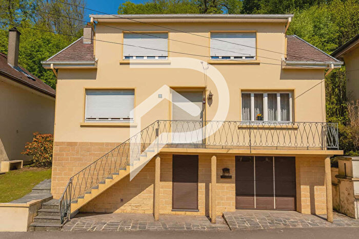 Maison à vendre - Mont-Saint-Martin - 5 pièces - 3 chambres