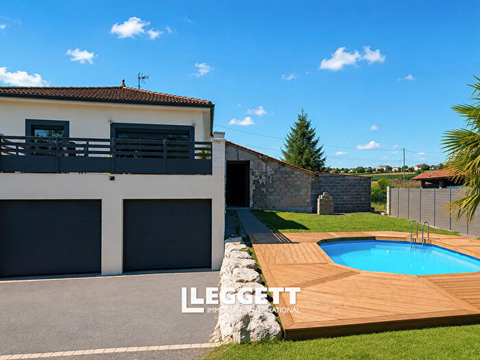 Maison 5 pièces à vendre à Aubeville