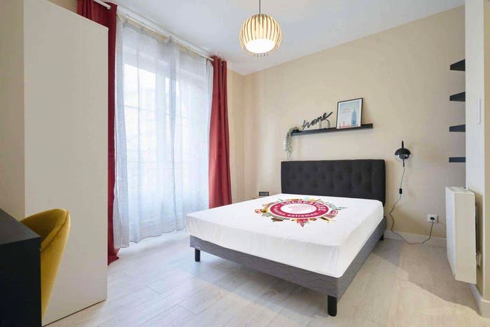 Appartement 1 pièce à Centre Ville, Reims, à louer
