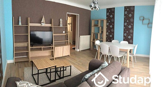 Appartement à louer - Dufau-Tourasse, Pau - 1 pièce - 3 chambres