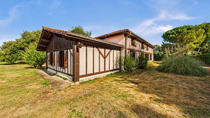 Maison 6 pièces à Luglon, à vendre