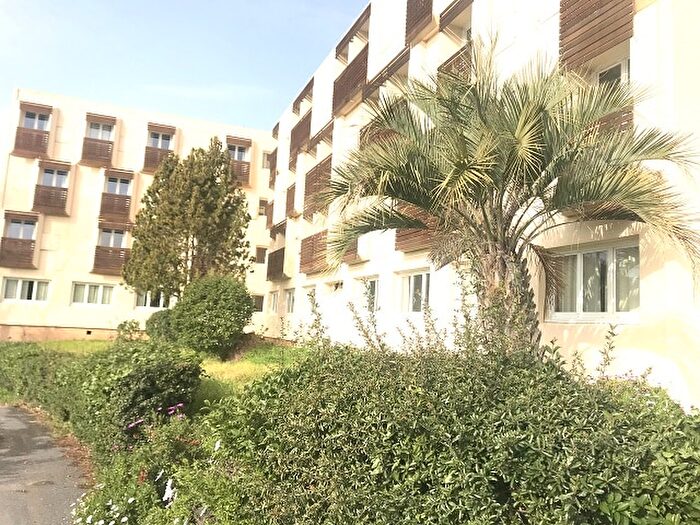 Appartement à vendre - La Londe-les-Maures - 2 pièces - 1 chambre
