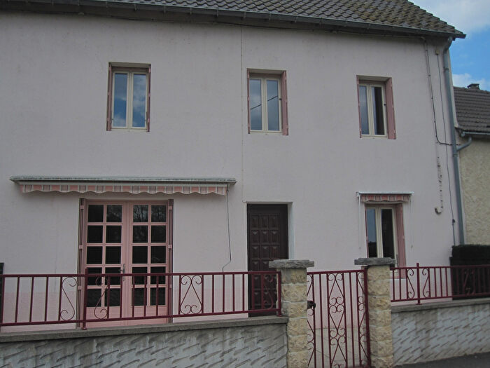 Maison 6 pièces à Lapalisse, à louer
