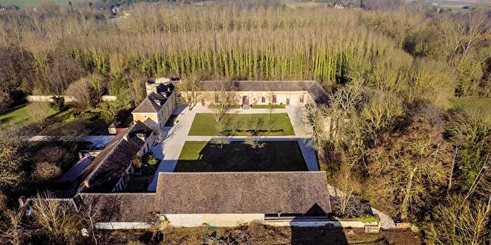 Maison à vendre - Fontainebleau, France, Joffre - 20 pièces