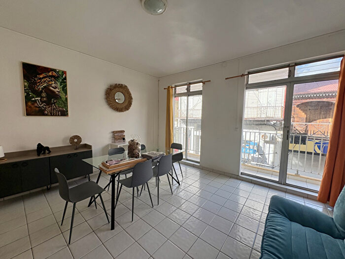 Appartement à louer - Pointe-à-Pitre - 3 pièces - 2 chambres