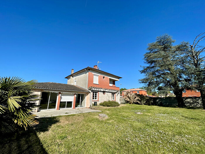 Maison à vendre - Saint-Alban - 7 pièces - 6 chambres