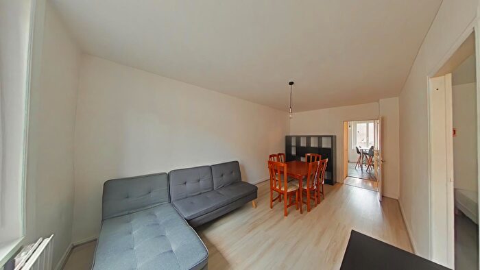 Appartement à louer - Saint-Étienne, Saint-Roch, Vivaraize, Valbenoite, Centre Deux - 3 pièces - 2 chambres