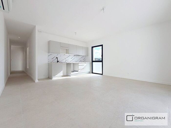 Appartement à louer - Afa - 3 pièces - 2 chambres