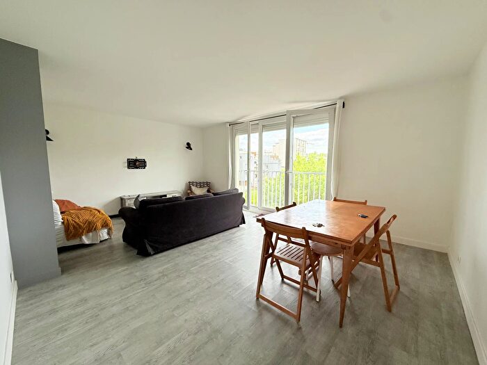 Aubervilliers, Centre-ville, Victor Hugo - Appartement 3 pièces à vendre