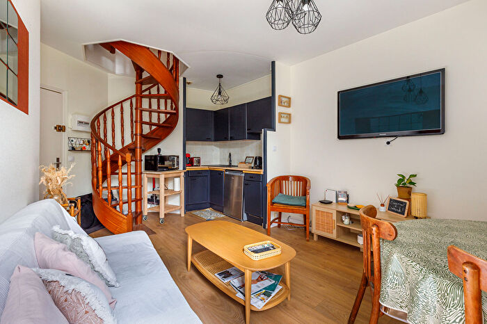 Appartement à vendre - Guérande, Centre-ville, Faubourgs - 3 pièces - 2 chambres