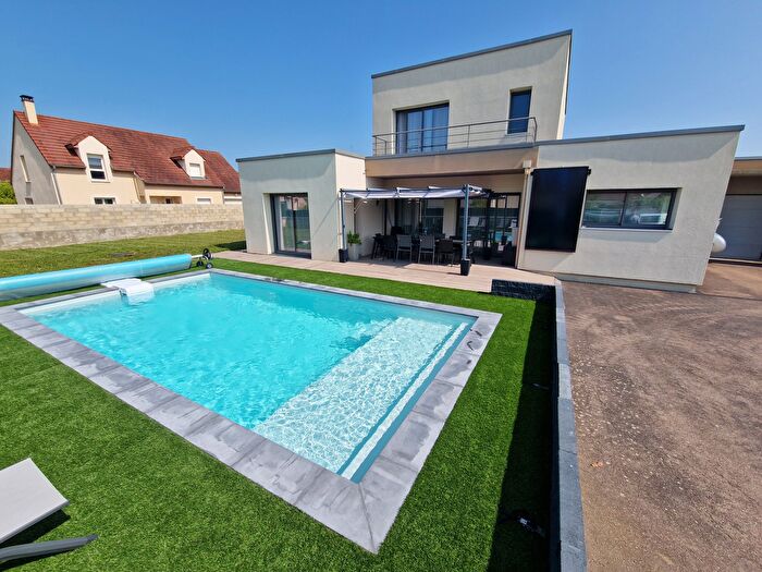 Maison à vendre - Sainte-Marie-la-Blanche - 5 pièces - 3 chambres