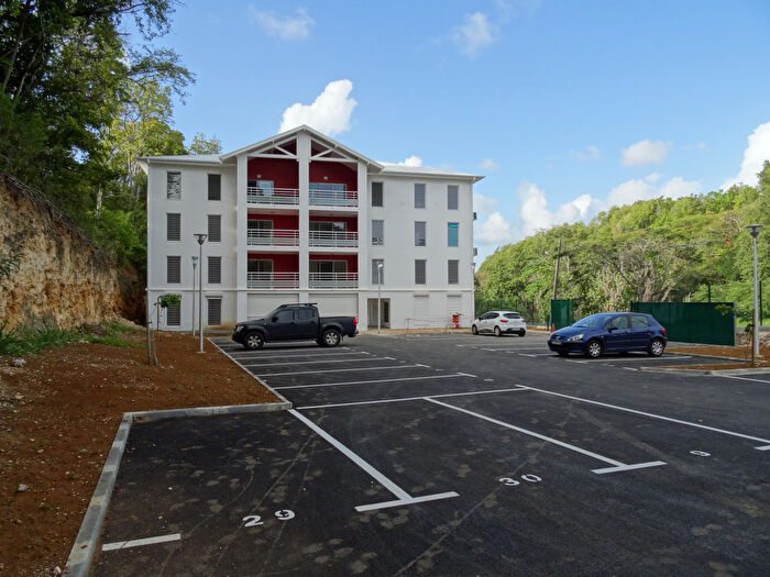 Appartement 2 pièces à vendre à Les Abymes