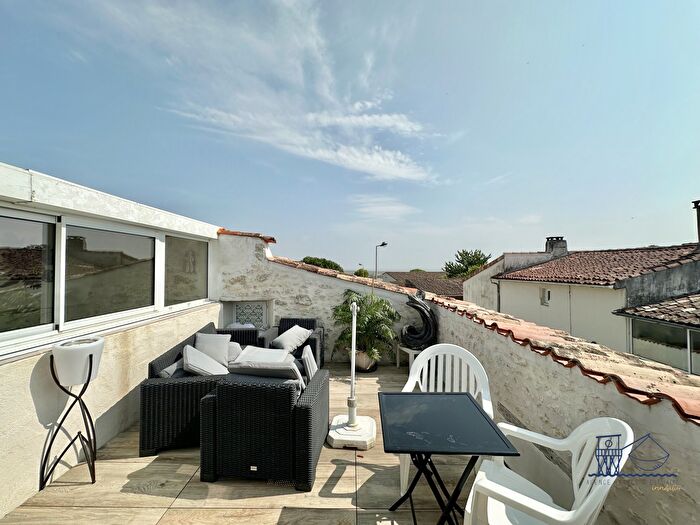 Maison à vendre - Mortagne-sur-Gironde - 4 pièces - 3 chambres