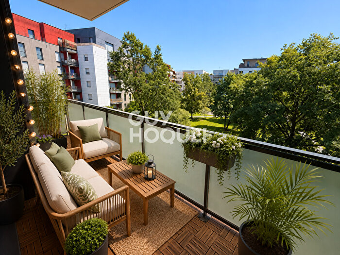 Asnières-sur-Seine, Gresillons, Voltaire : Appartement 4 pièces à vendre