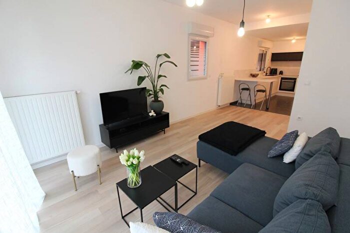 Appartement à louer - Pentagone, La Roche-sur-Yon - 2 pièces - 1 chambre