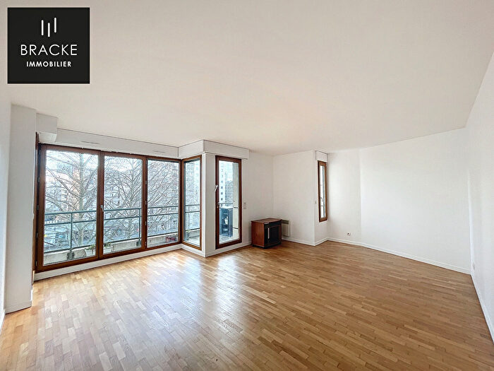 Appartement 4 pièces à Courbevoie, Gambetta, La Défense, à louer