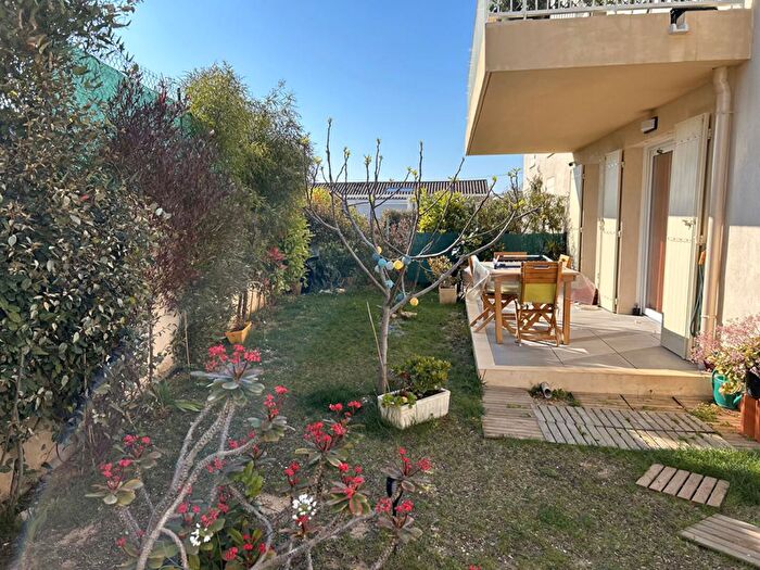 Appartement à vendre - Toulon, Valbertrand - 3 pièces - 2 chambres