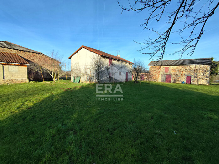 Maison à vendre - Availles-Limouzine - 3 pièces - 2 chambres
