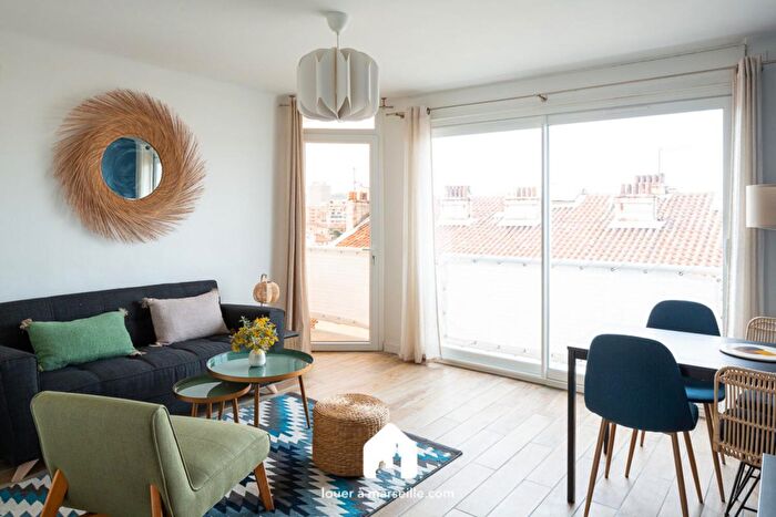 Marseille 5ème, Baille : Appartement 4 pièces à louer