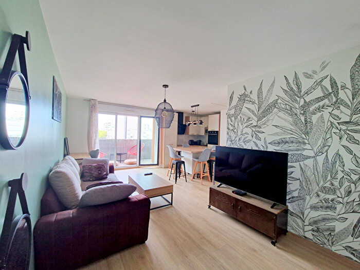 Appartement 3 pièces à louer - Issy-les-Moulineaux, Centre-ville, Corentin Celton, Les Varennes