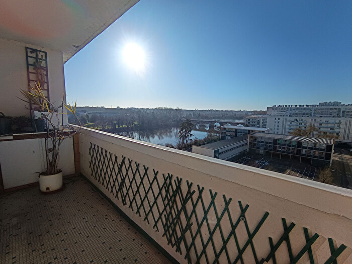 Appartement à vendre - Tours, Rives du Cher - 5 pièces - 3 chambres