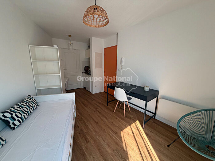 Appartement 1 pièce à louer - Nîmes, Placette