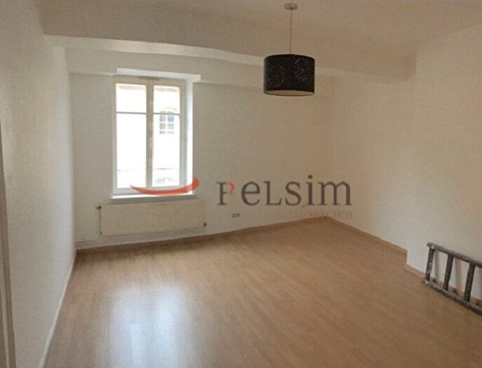 Appartement à louer - Metz, Centre-ville - 2 pièces - 1 chambre