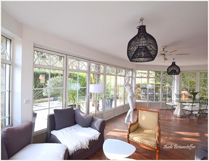 Maison à vendre - Pontoise, Saint-Martin - 9 pièces - 3 chambres