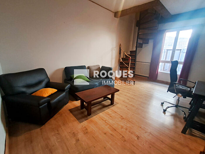 Appartement à louer - Millau, Centre-ville - 3 pièces - 2 chambres