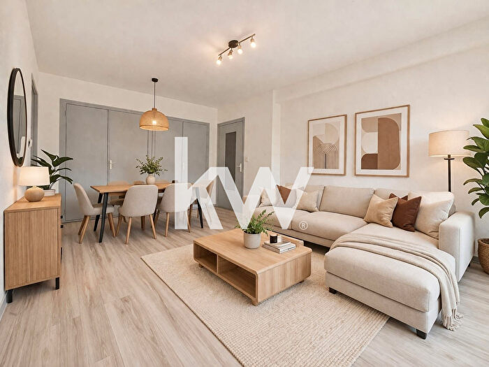 Appartement à vendre - Saint-Étienne, Bernay, Valfuret - 2 pièces - 1 chambre