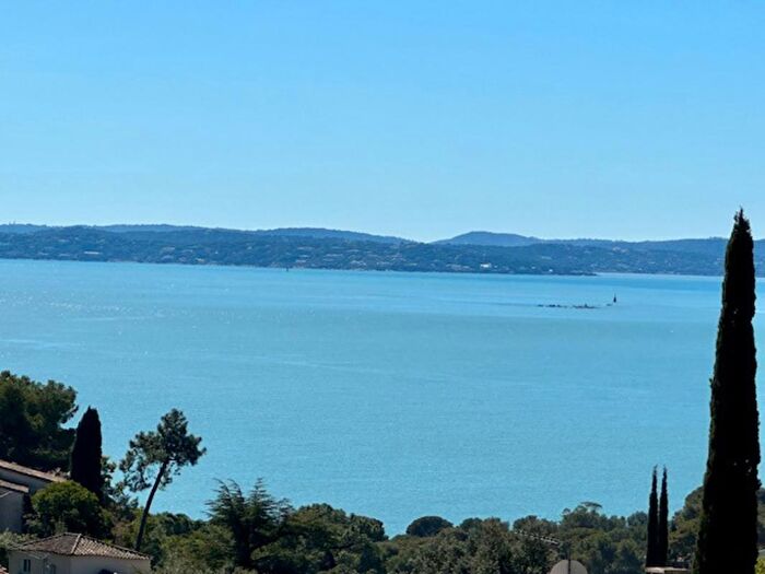 Maison à vendre - Roquebrune-sur-Argens, Les Issambres, La Vigie, Les Dolmens, Plages, Calanques - 10 pièces - 7 chambres