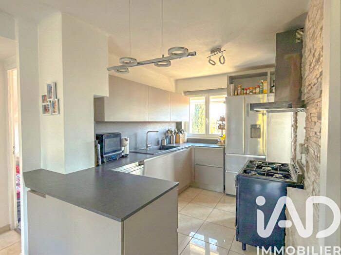 Appartement à louer - La Farlède - 3 pièces - 2 chambres