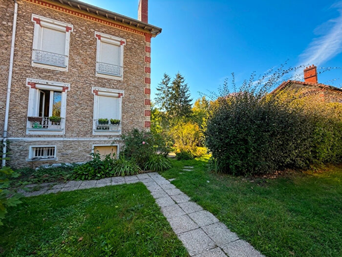 Maison 6 pièces à vendre à Saint-Fargeau-Ponthierry