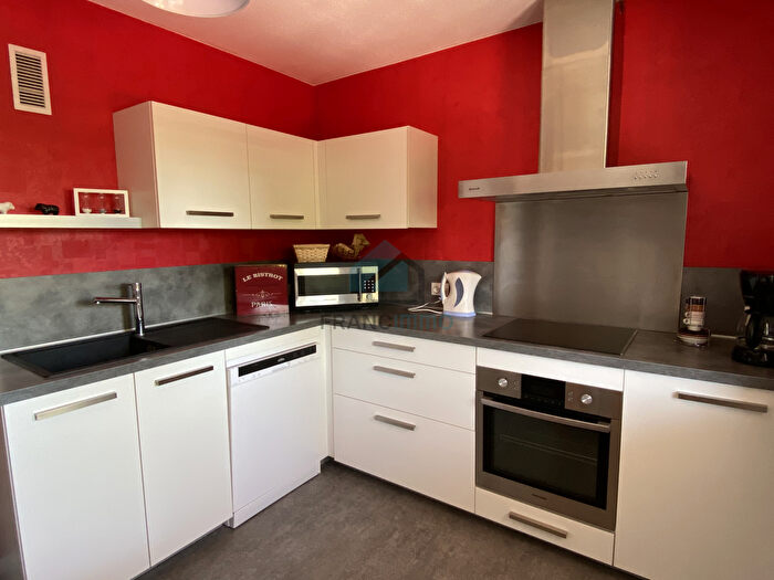 Appartement à louer - Charquemont - 2 pièces - 1 chambre