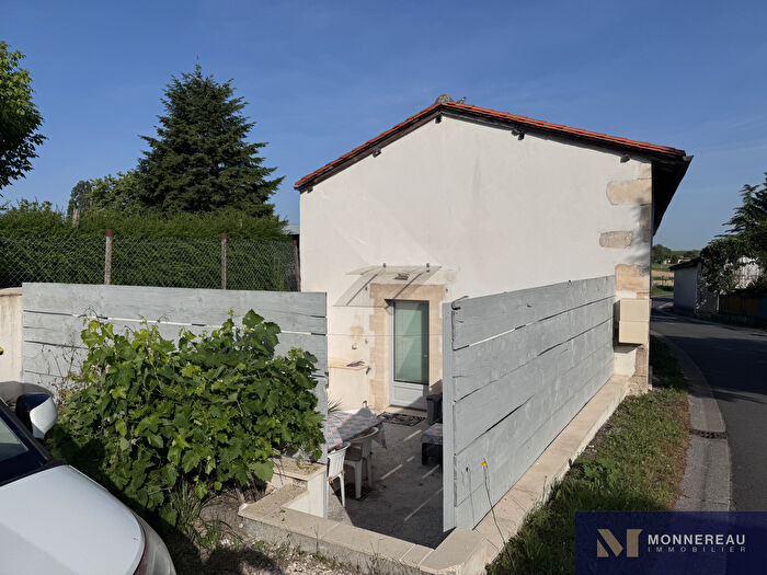 Maison 2 pièces à vendre à Reignac