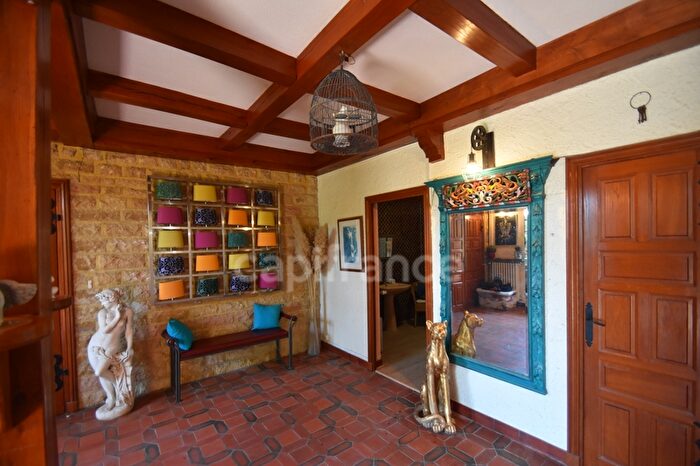 Maison 6 pièces à Belmont-de-la-Loire, à vendre