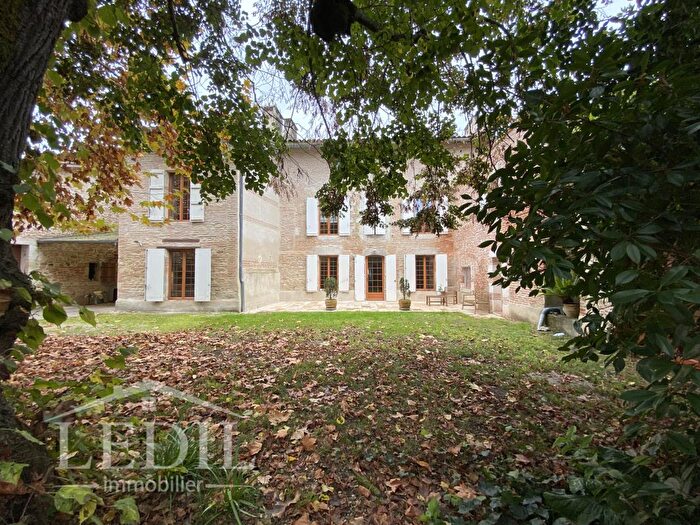 Maison 7 pièces à Boé, à vendre