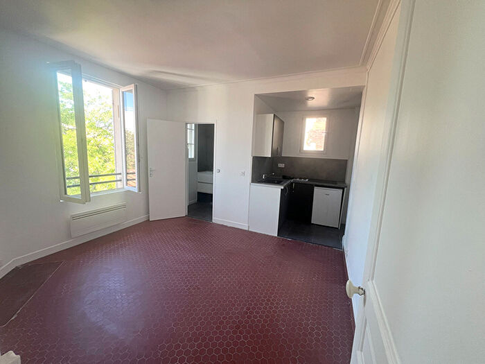 Appartement 2 pièces à louer à Nanterre, Centre-ville