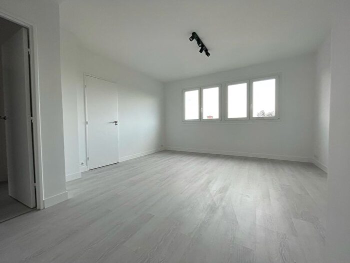 Appartement à louer - Villeneuve-dAscq, Sart, Babylone - 3 pièces - 2 chambres