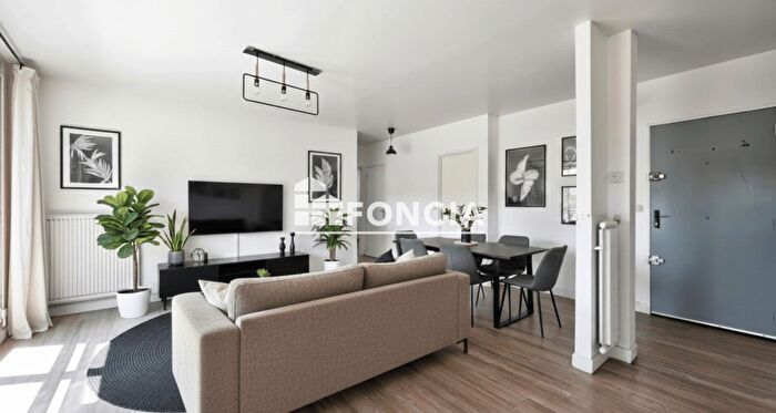 Appartement à vendre - Fontenay-le-Fleury, Soleil Levant - 3 pièces - 2 chambres