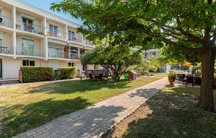 Grasse, Magagnosc, Saint-Mathieu : Appartement 1 pièce à vendre