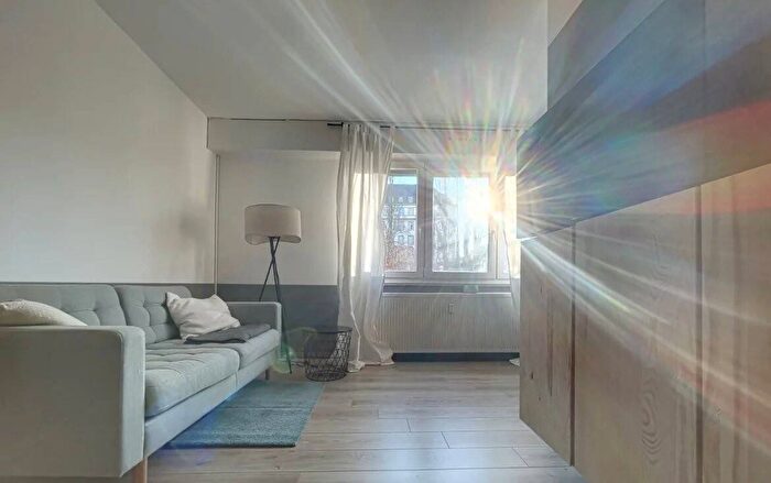 Appartement à louer - Forêt Noire Centre, Strasbourg - 2 pièces - 1 chambre