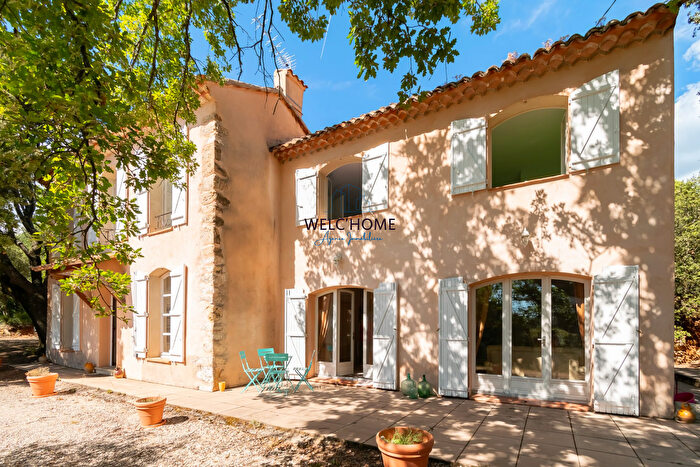 Maison à vendre - Baudinard-sur-Verdon - 9 pièces - 5 chambres