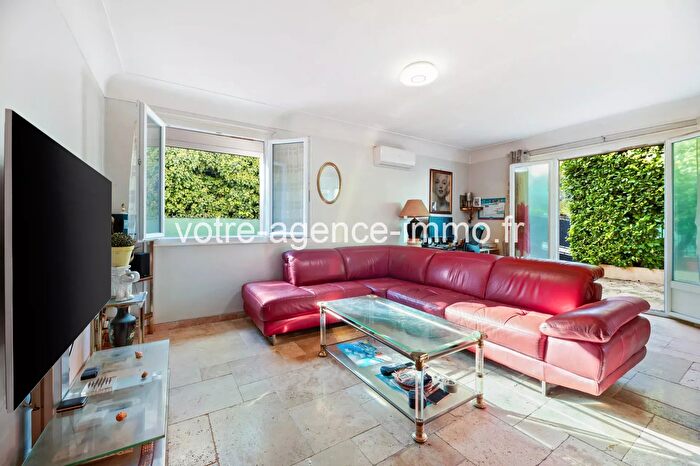 Appartement à vendre - La Trinité - 4 pièces - 3 chambres