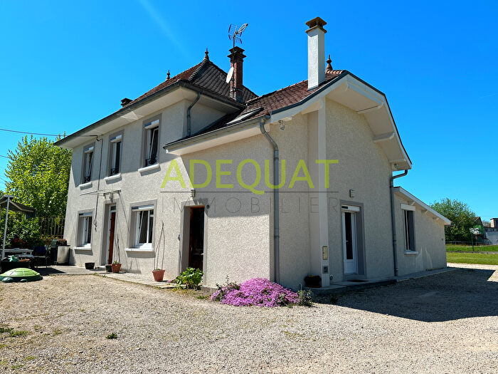 Maison 5 pièces à vendre à Faverges-de-la-Tour
